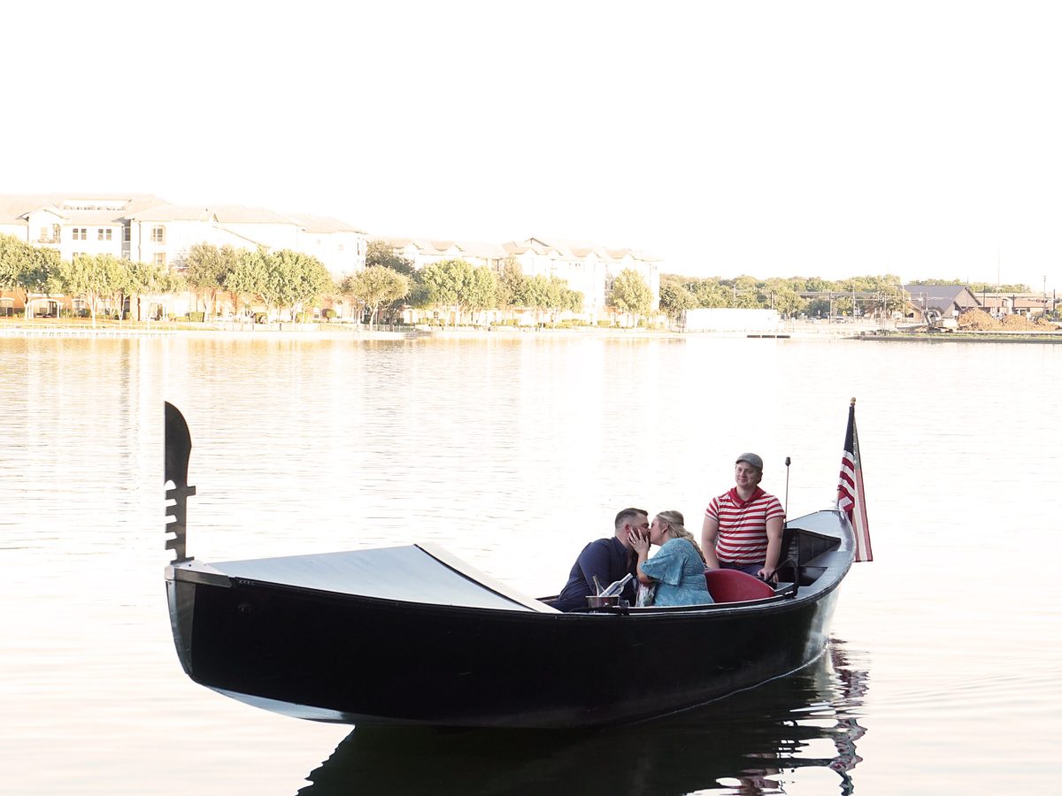 Gondola Adventures Irving | Venetian Gondola Rides in Irving, TX